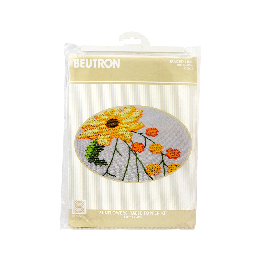 BEUTRON SUNFLOWERS TABLE TOPPER KIT » Birch Wholesale